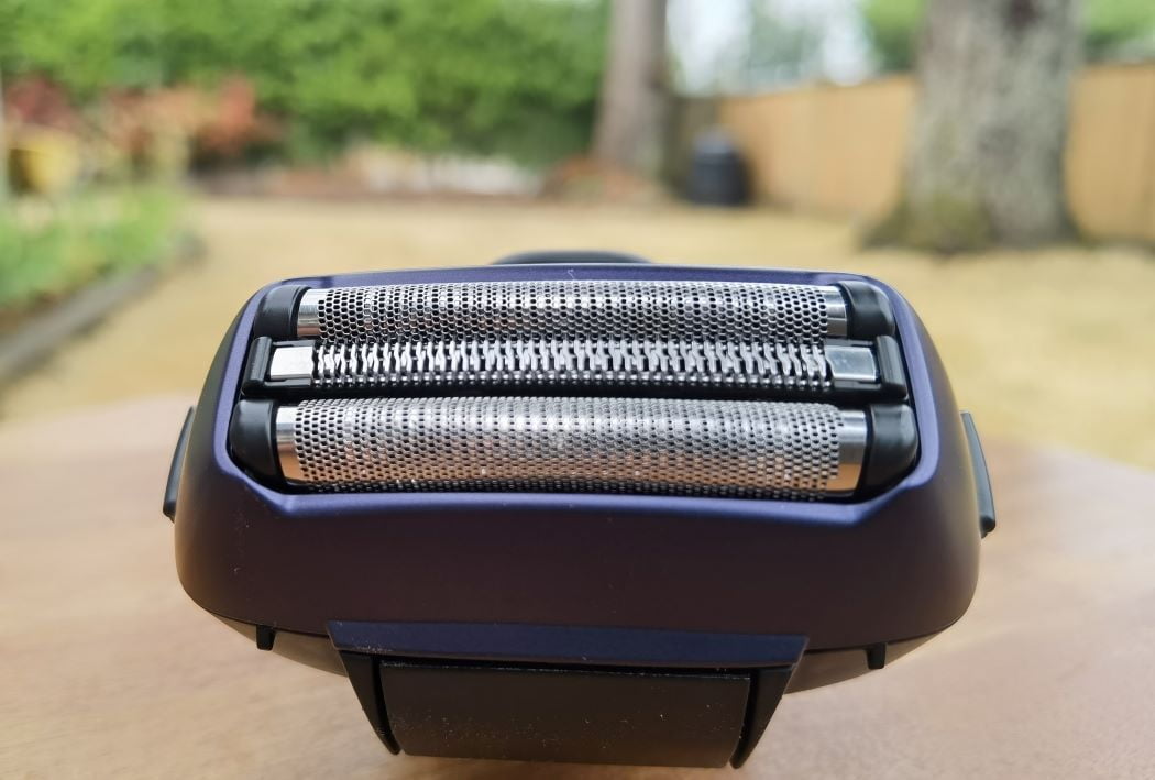 Panasonic ARC3 ES-LT67 Wet-Dry Shaver Review | Handy Andy Media